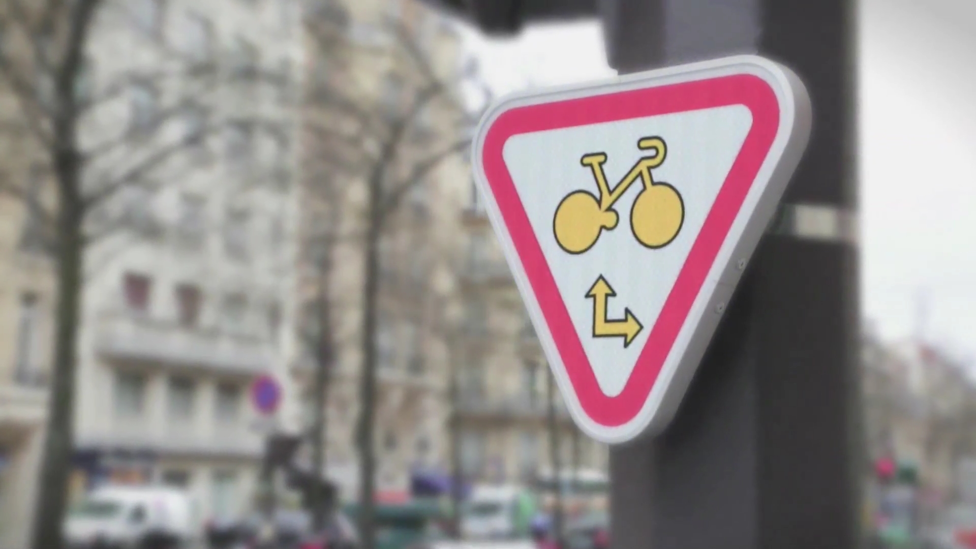 Cédez-le-passage cycliste au feu : un film explique les nouveaux ...