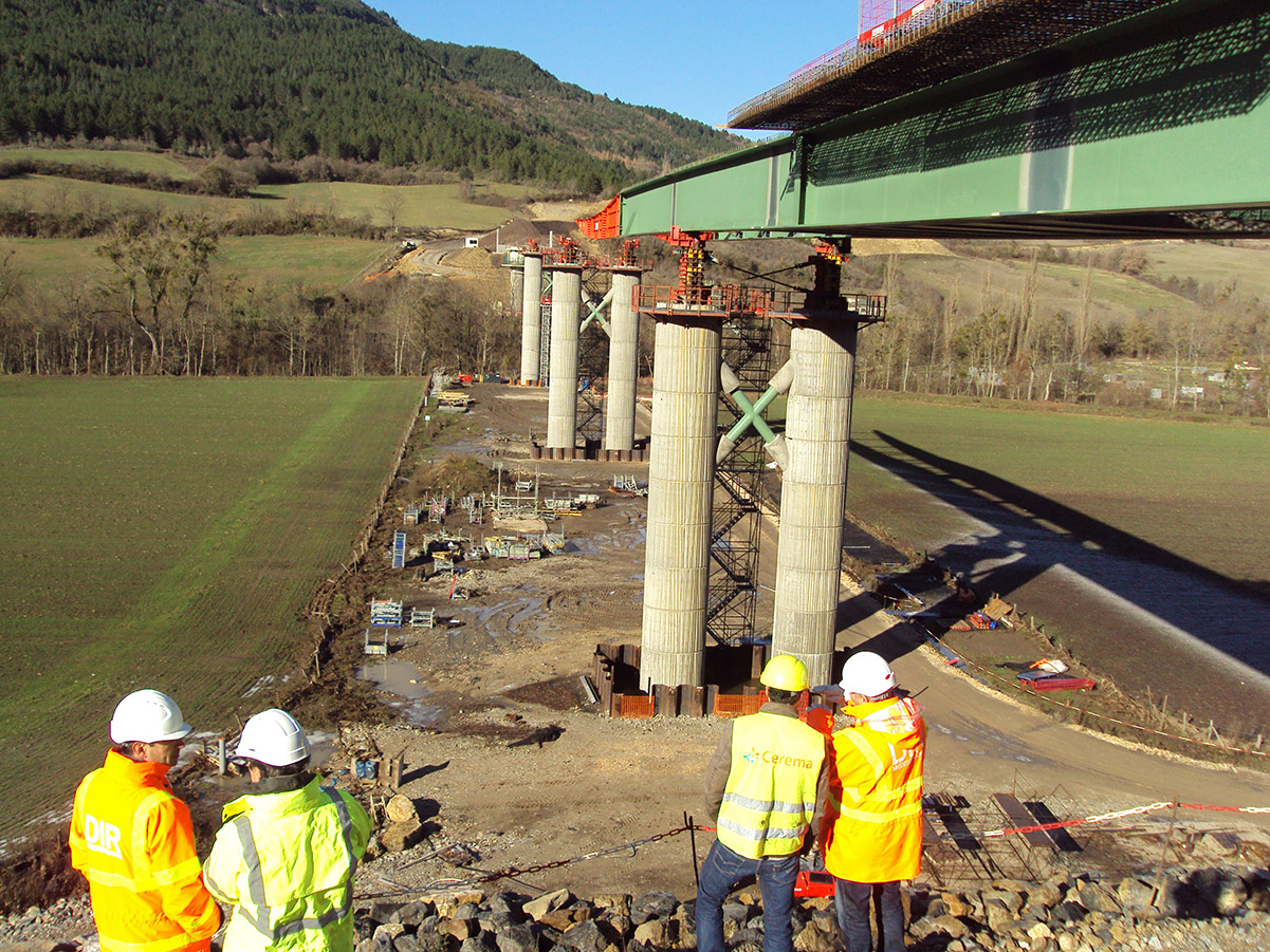 Cerema designs the first French double-action road bridge in France ...